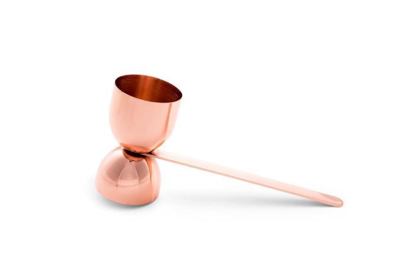 What is a Jigger and how do you use them? | Fifth & Vermouth | Jiggers